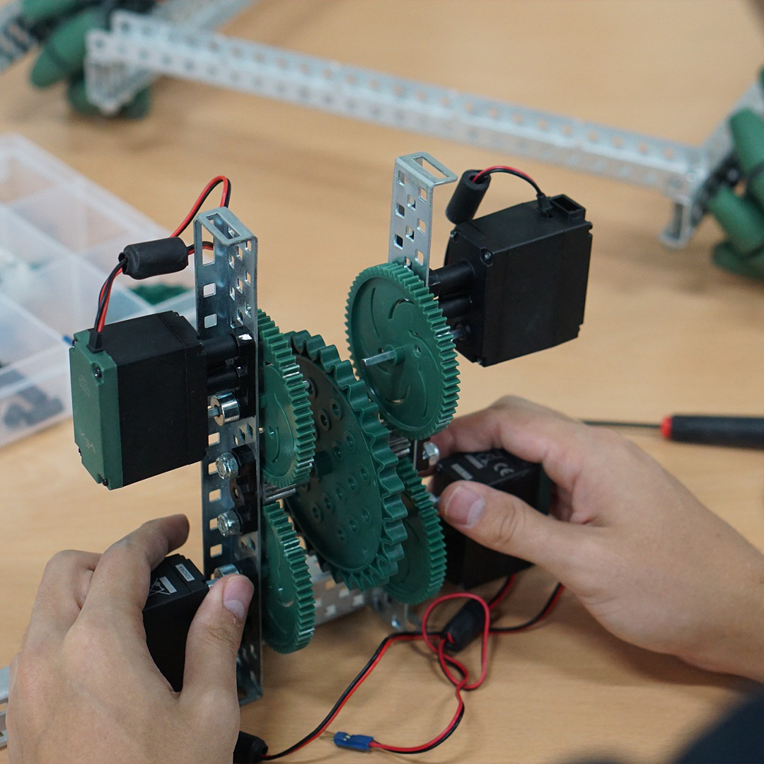 Learn Master In Robotics with Certificate - Anytime, Anywhere | EasyShiksha