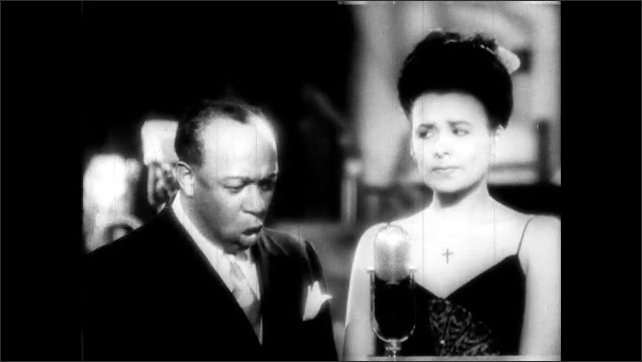 1940s: Lena Horne sings and flirts on stage with Eddie “Rochester ...