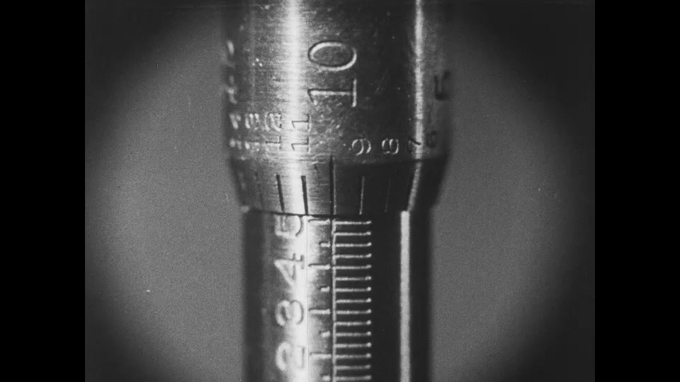 1940s: Measurements on side of tool for lathe. End of cutting tool ...