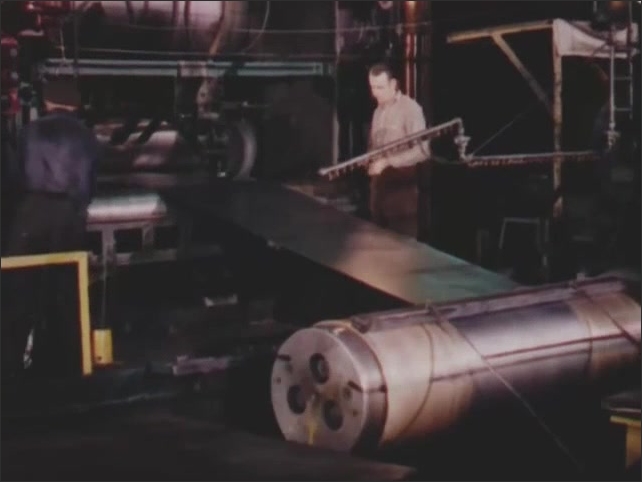 1950s: Assembly line. Men at work. – Archival Footage